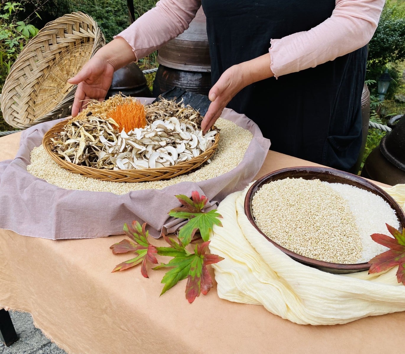 [옹달샘] '버섯영양밥' (230g X 2개) | 옹달샘 사람 살리는 예술밥상 | 꽃피는아침마을